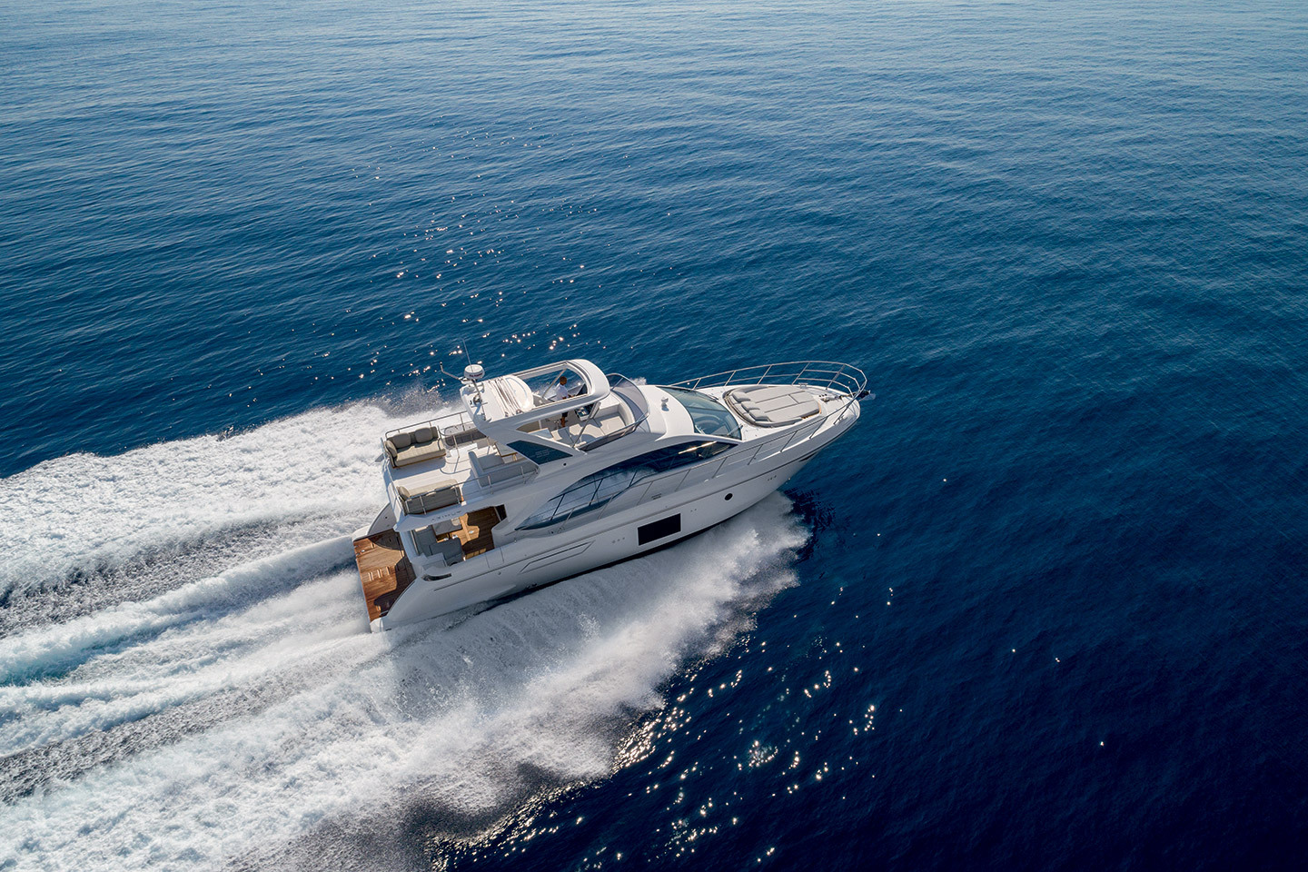 Azimut 55 - 2018 Participating Yacht - Kata Rocks Superyacht rendezvous